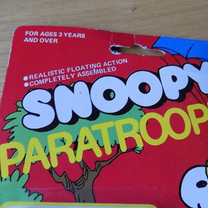SNOOPY Paratrooper Woodstock Vintage Peanuts Charlie Brown Lucy Floating Action Parachute 1965 ...