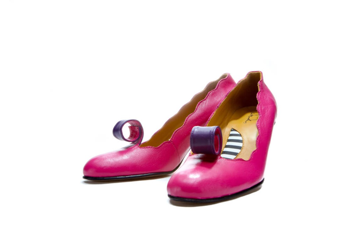 Scallop Edge Handmade Red Mid Heel Leather Pump/ Kitten Heel - Etsy