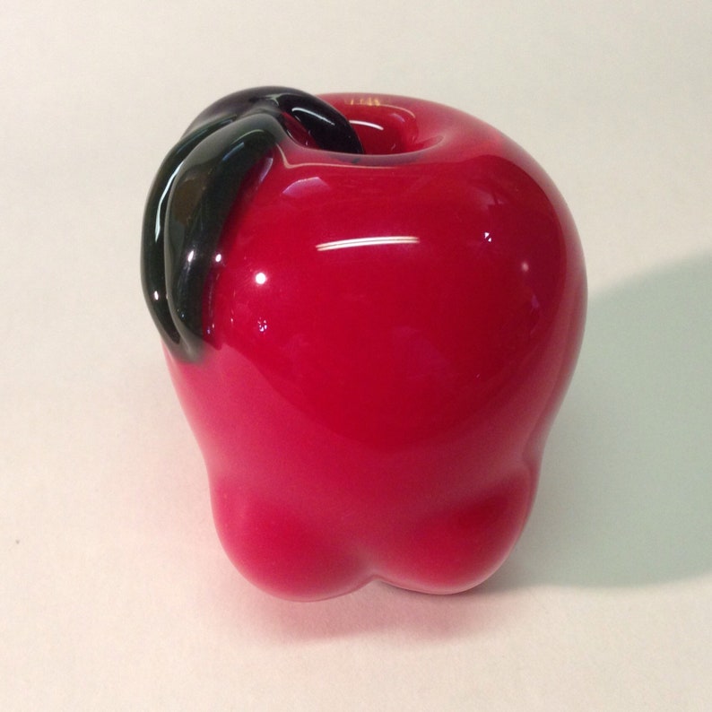 Red Delicious Apple Glass Pipe Unique Pipes Glass Smoking - Etsy