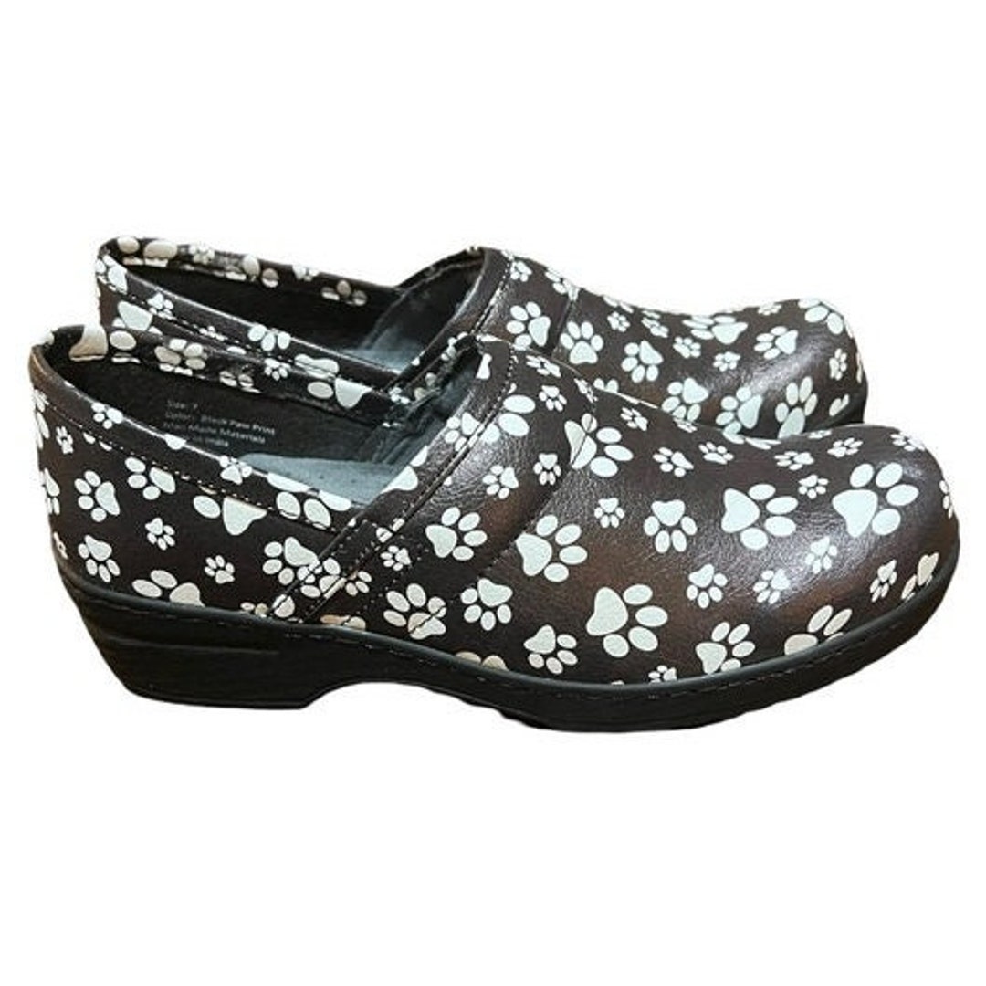 Free Cad & Us Shipping Pet Paw Print Nursing Shoe, Slip Resistant Sole ...