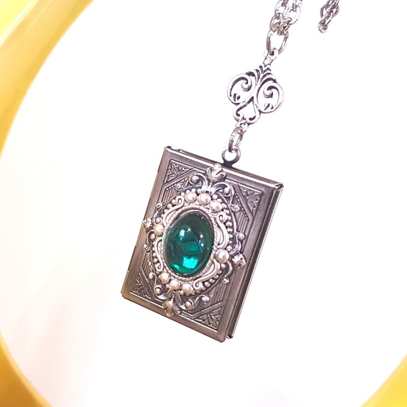 Shadow Box Locket - Etsy