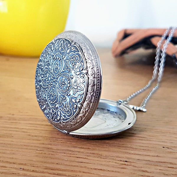 Large Silver Locket - Etsy