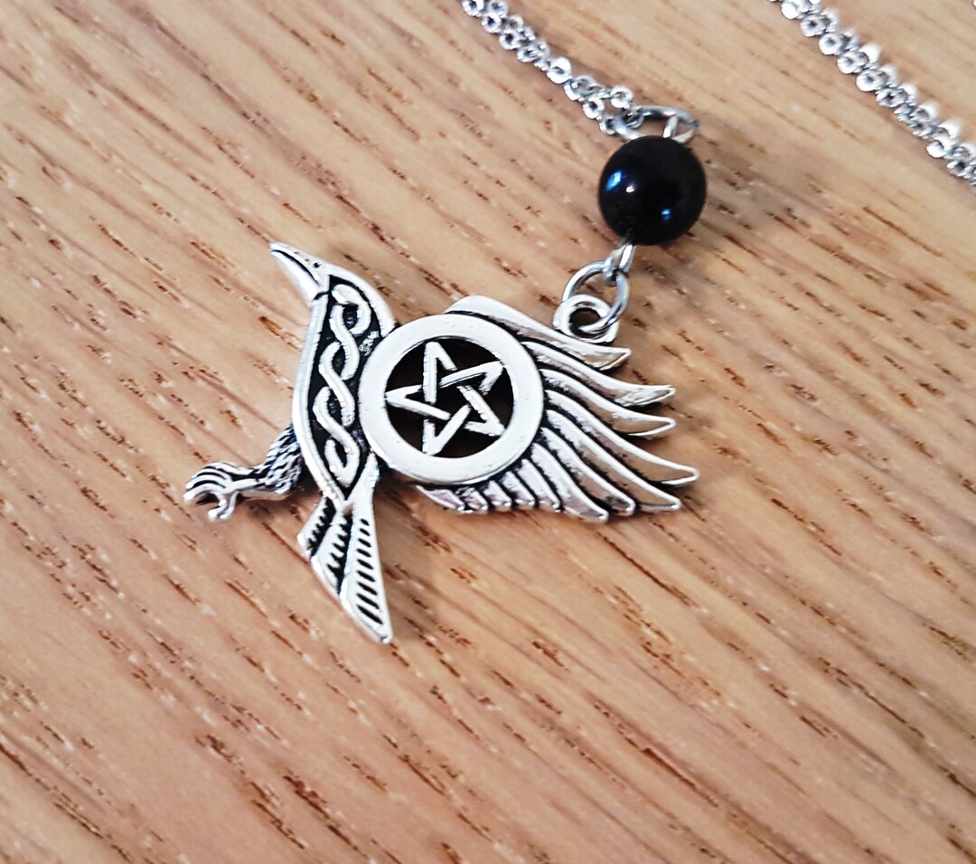 Raven Crow Pentacle Silver Necklace Pagan Pentagram Magic Black Bird ...