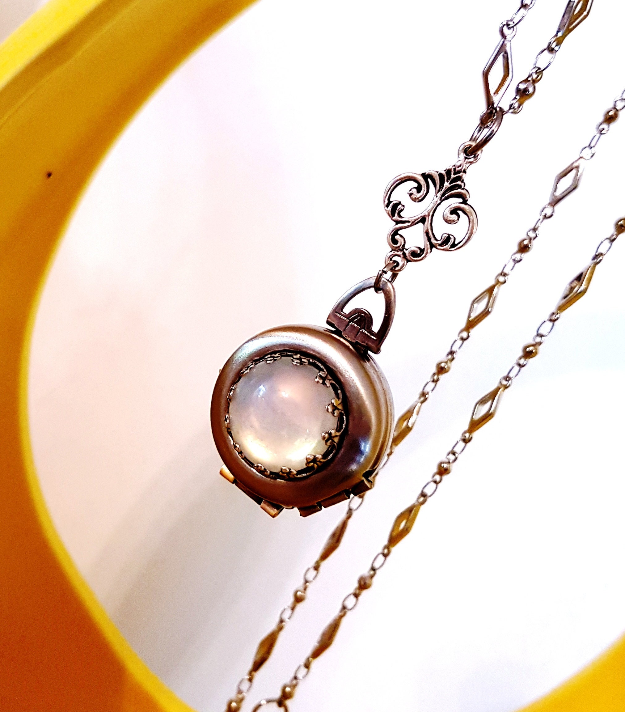 Full Moon Round Silver Locket Necklace Fits 4 Photos Vintage - Etsy