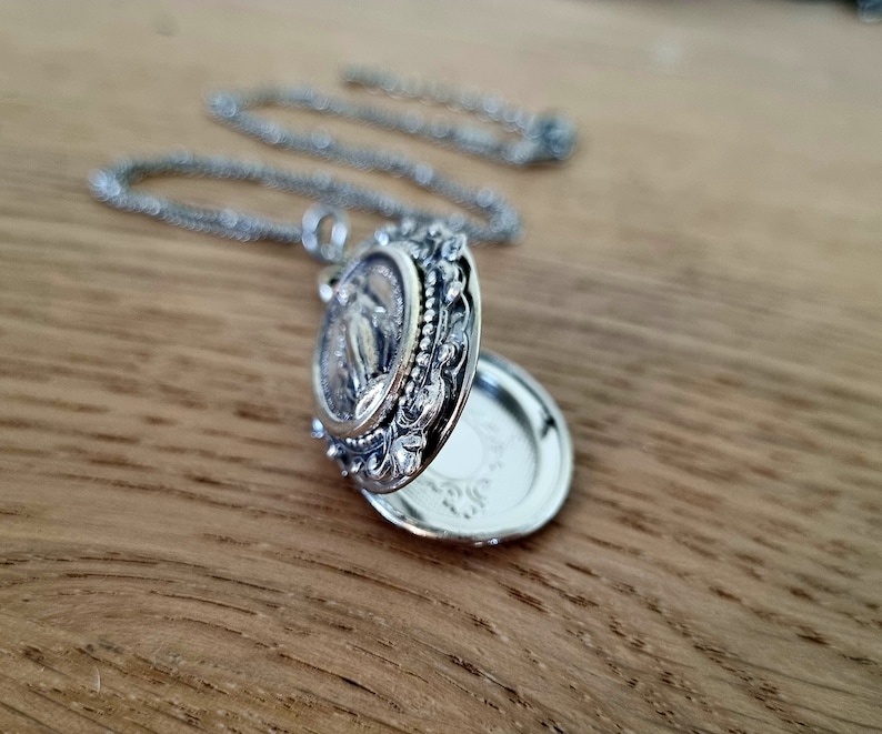 Vintage Style Virgin Mary Locket Necklace: Miraculous Medal Pendant - Etsy