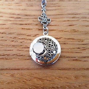Tiny Round Silver Moon Locket Vintage White Opal Victorian Filigree ...