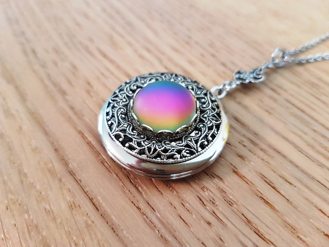 Aurora Borealis Northern Lights Silver Locket Blue Green Vintage ...