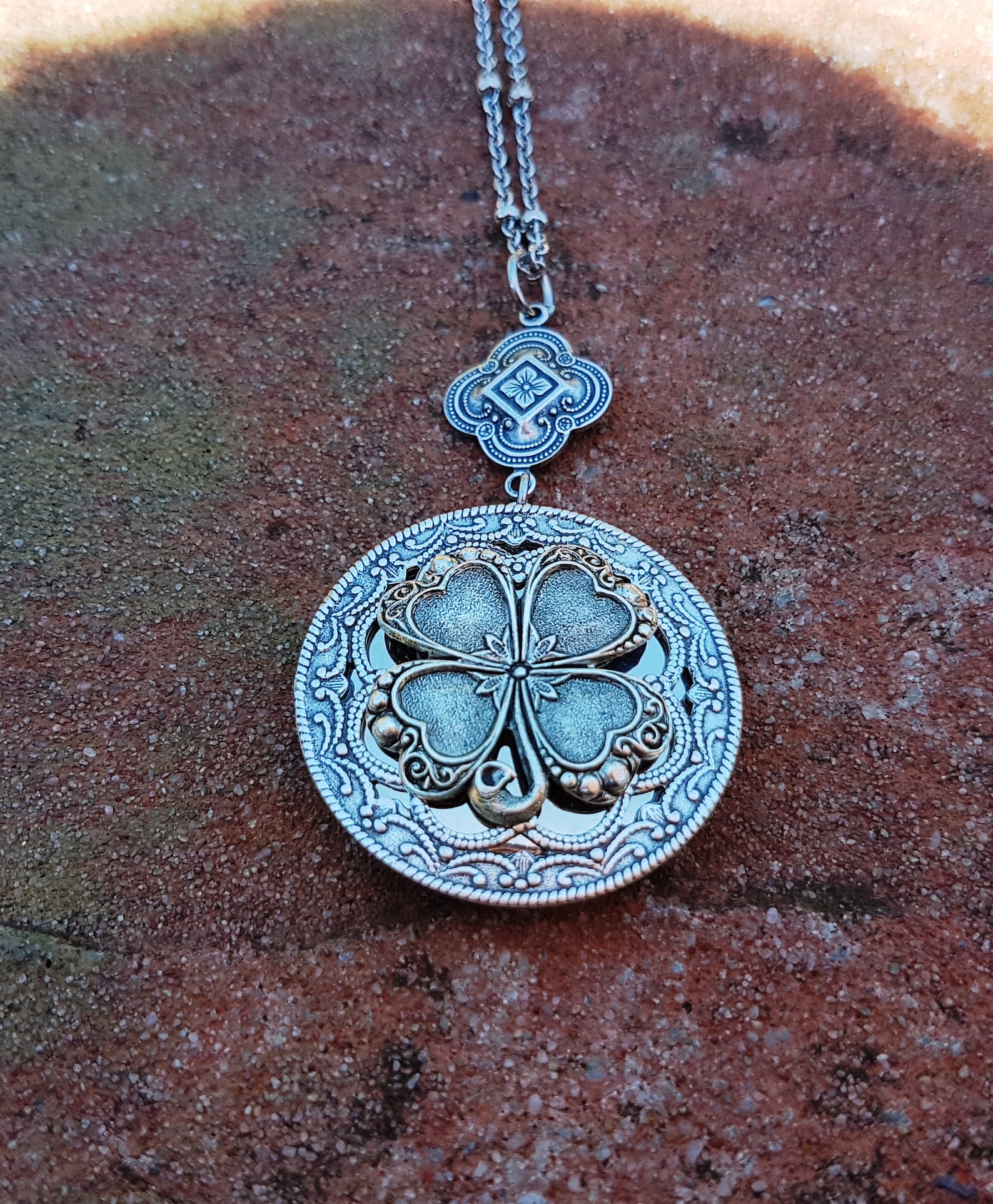 Four Leaf Clover Shamrock Round Silver Locket Irish Celtic - Etsy