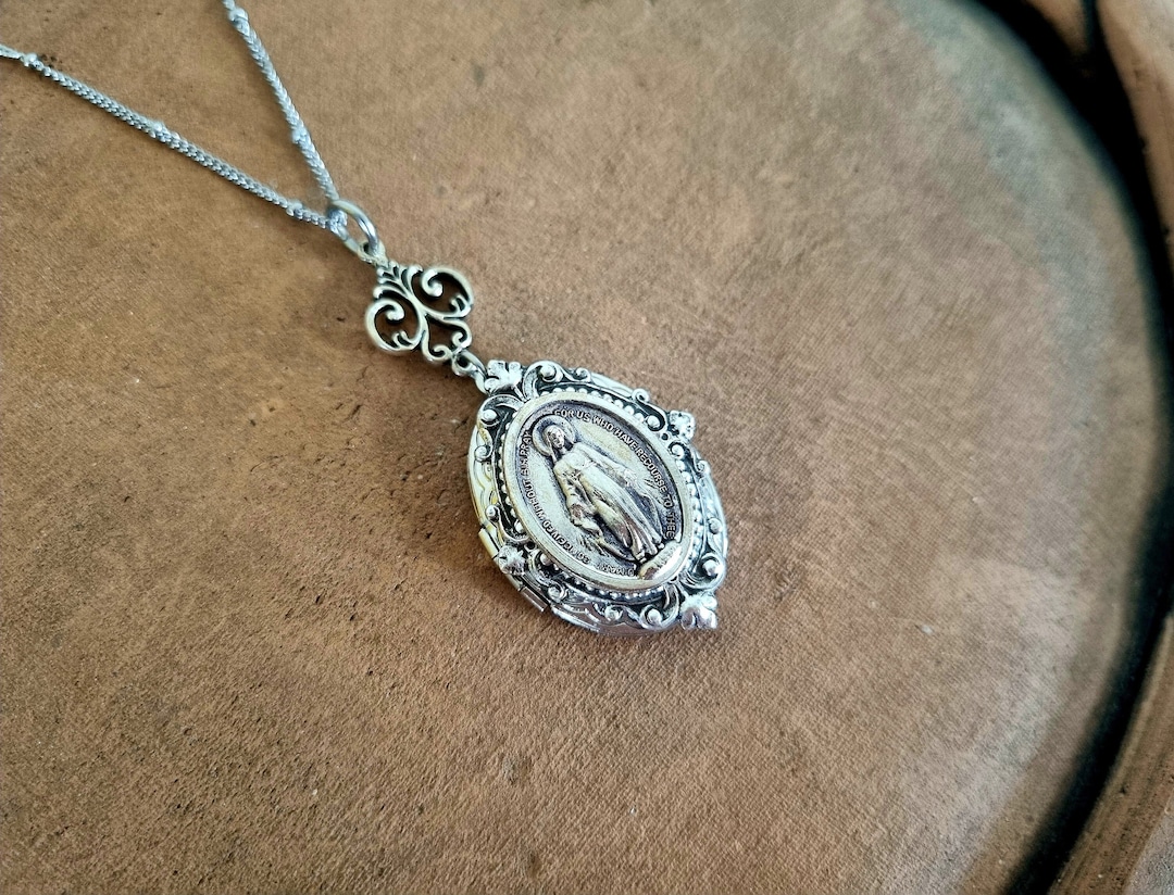 Vintage Style Virgin Mary Locket Necklace: Miraculous Medal Pendant - Etsy