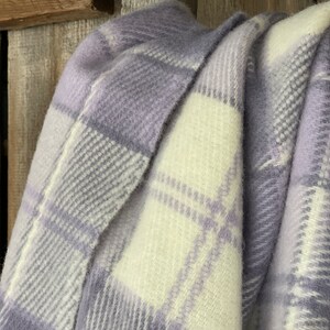 Lilac Lavender Checked Wool Throw Blanket Purple/white Wool Throw ...