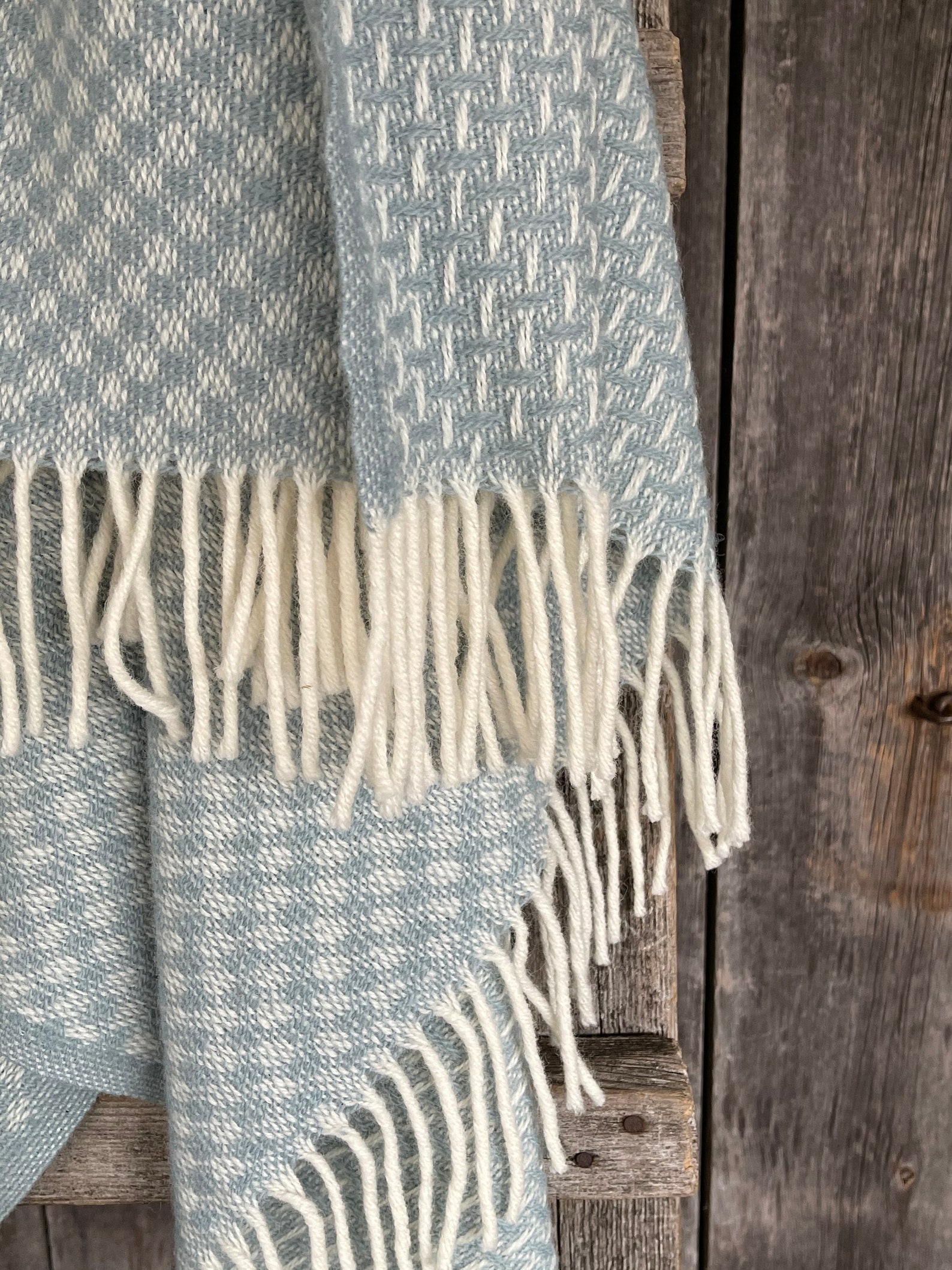 Light blue/white Pure Wool throw blanket Light blue/white | Etsy