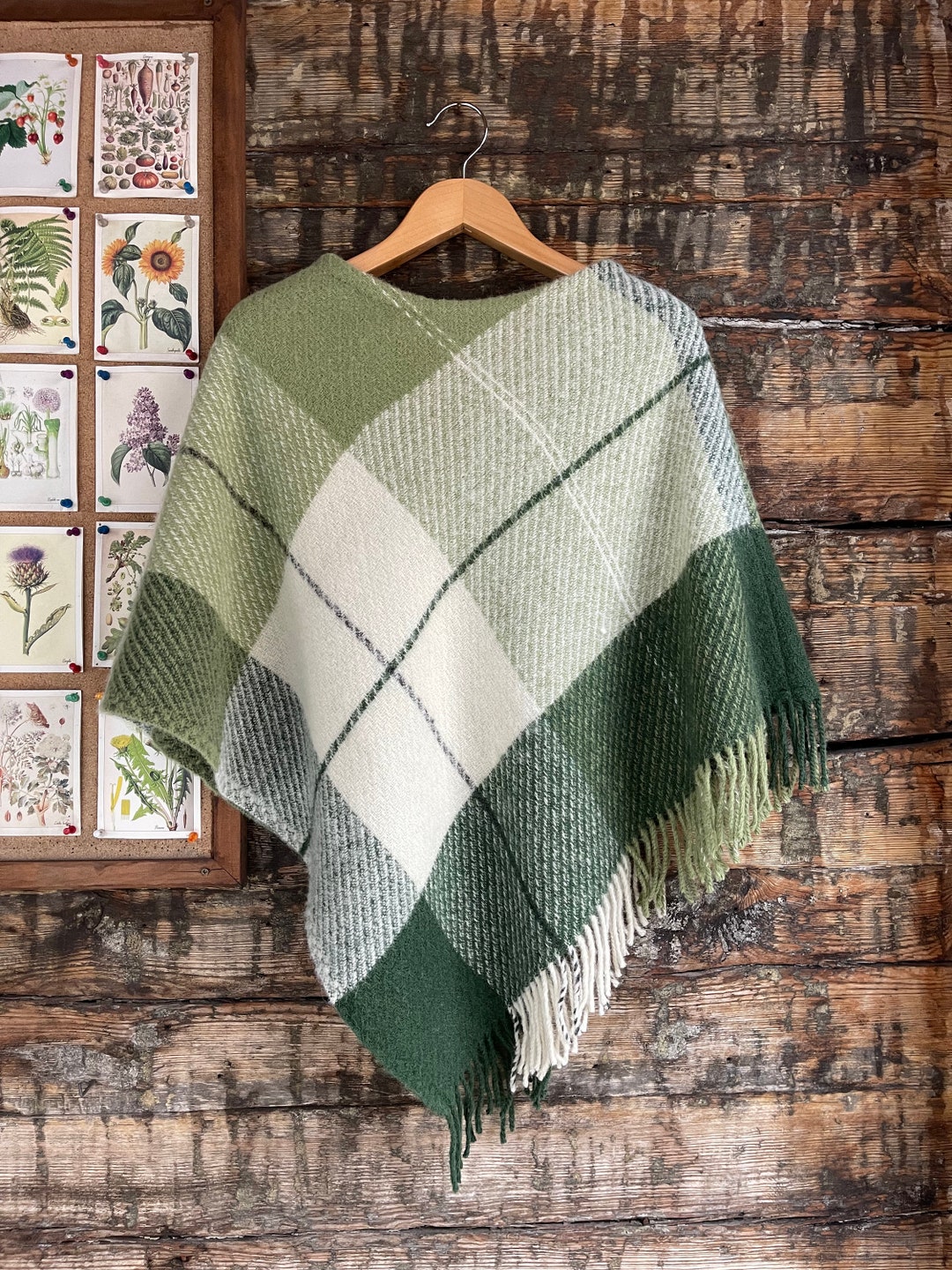 Green Wool Poncho Cape With Fringes Green Lambswool Cape in Check Green ...