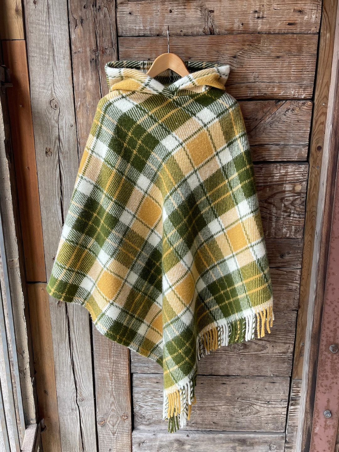 Green Lambswool Poncho Cape Ladies Poncho Green/mustard/white Pure Wool ...