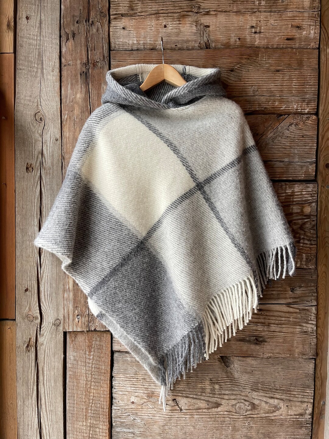 Grey Lambswool Poncho Cape With Hood Large Check Grey/white Hooded ...