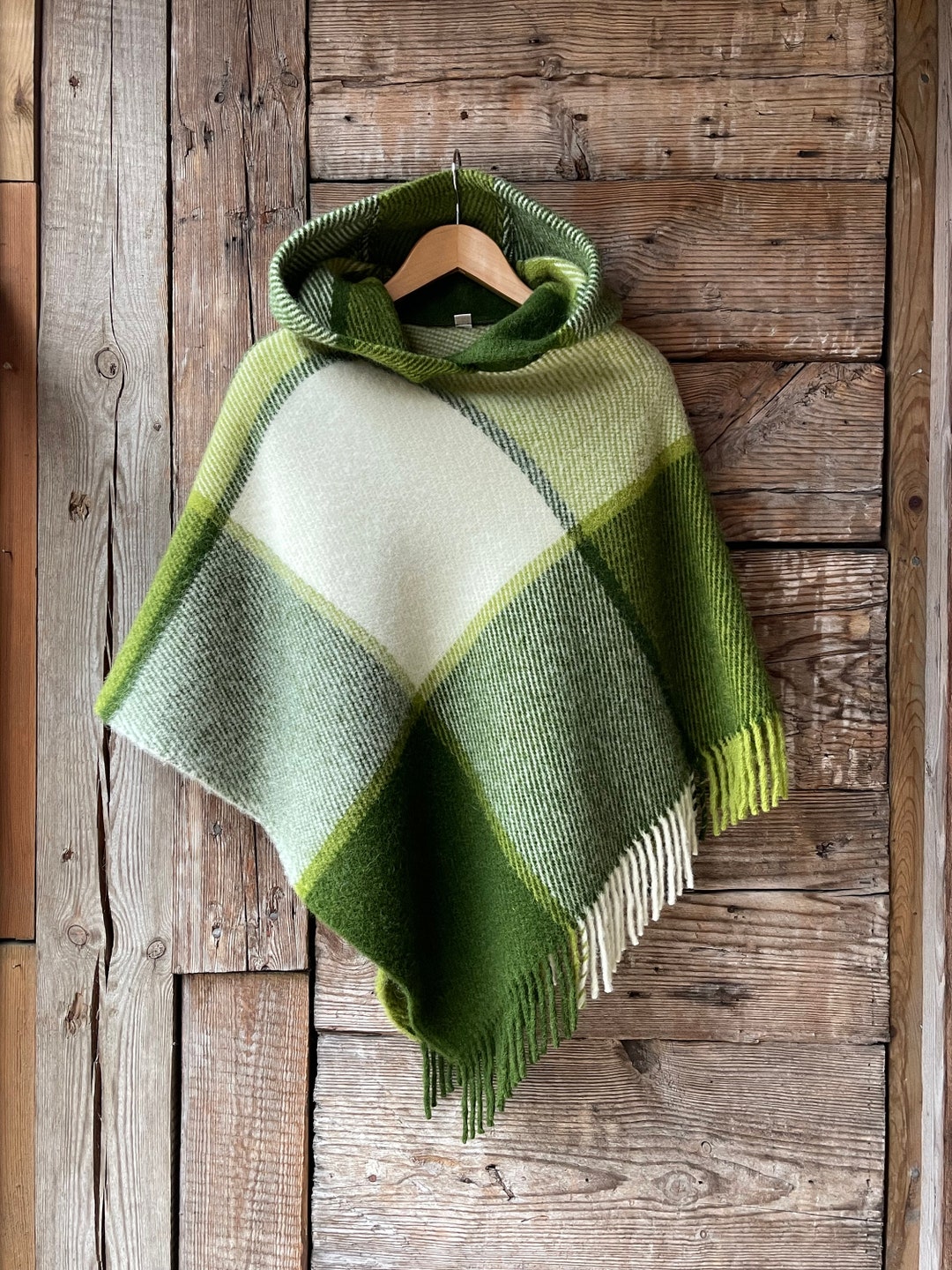 Green Wool Poncho Cape With Hood Green Lambswool Poncho Cape Checked ...