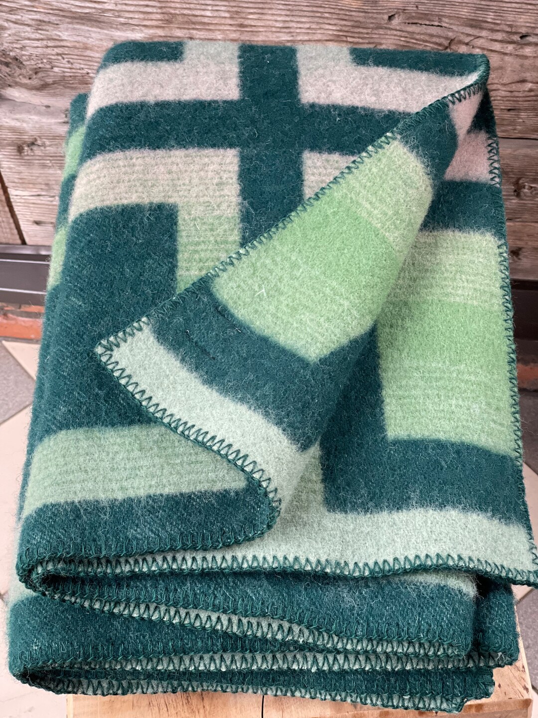 Pure Wool Blanket Geometric Pattern Wool Throw Blanket Green/white ...