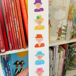 Queen Elizabeth Double Sided Bookmark (52mm X 210mm) Royal Family ...