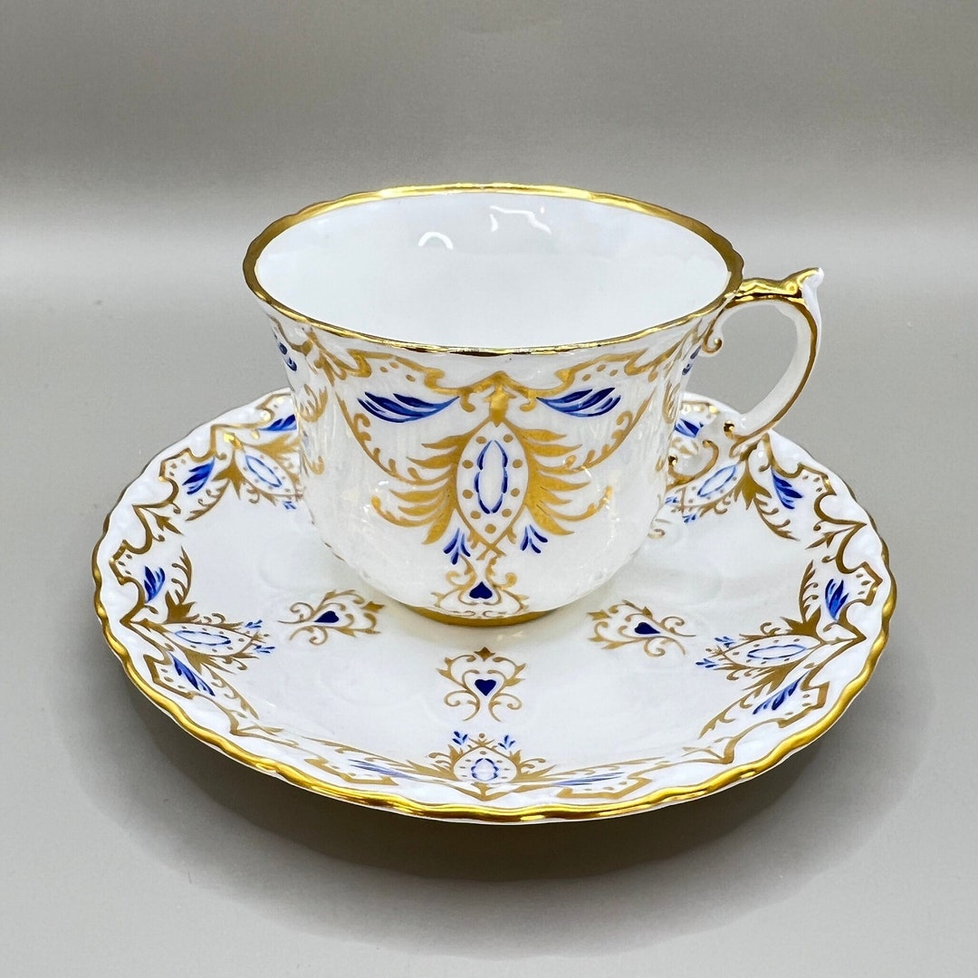 Exquisite Aynsley Hand Painted Tea Cup and Saucer, Aynsley Gold Scroll ...