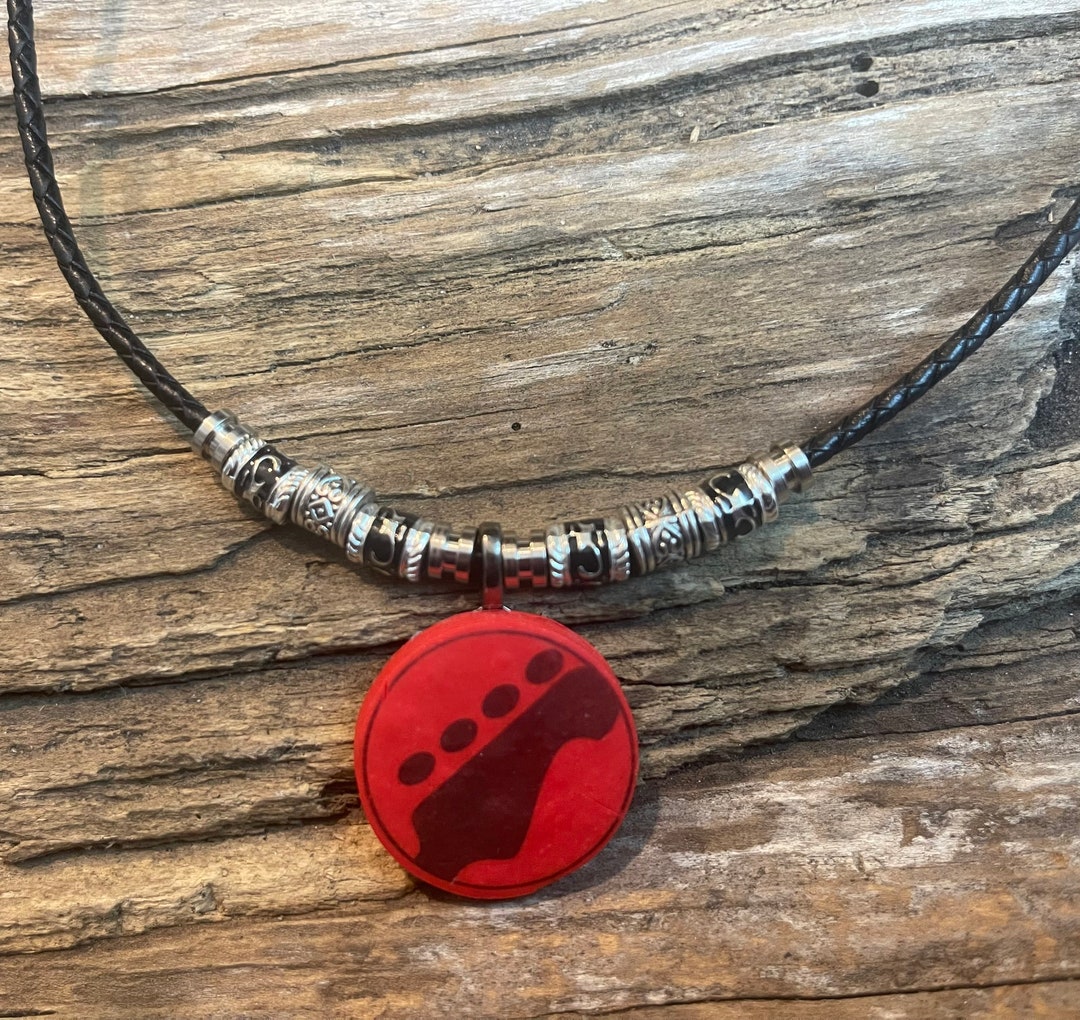The Limited Edition No Treble Logo Necklace - Color Reversed Logo - Etsy