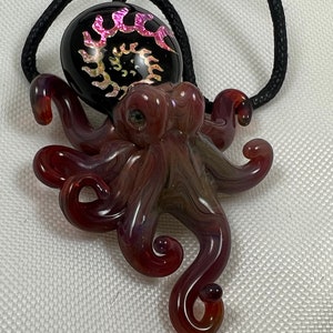 Octopus (laser Image Inside) - Glass Pendant Necklace Lampwork - Etsy