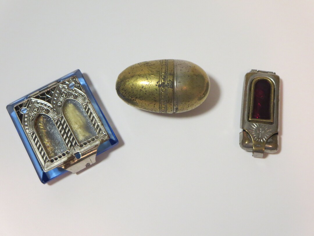ANTIQUE POCKET SHRINES~ Travel Amulets Set~ Statue Case~ Miniature ...