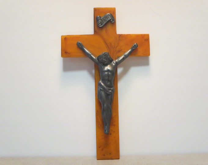 CRUCIFIX CORPUS CHRISTI~ Wall Crucifix~ Bakelite Cross~ Jesus Christ ...