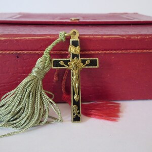 RELIGIOUS PECTORAL CROSS Crucifix Corpus Christi Gold & Wood Catholic ...