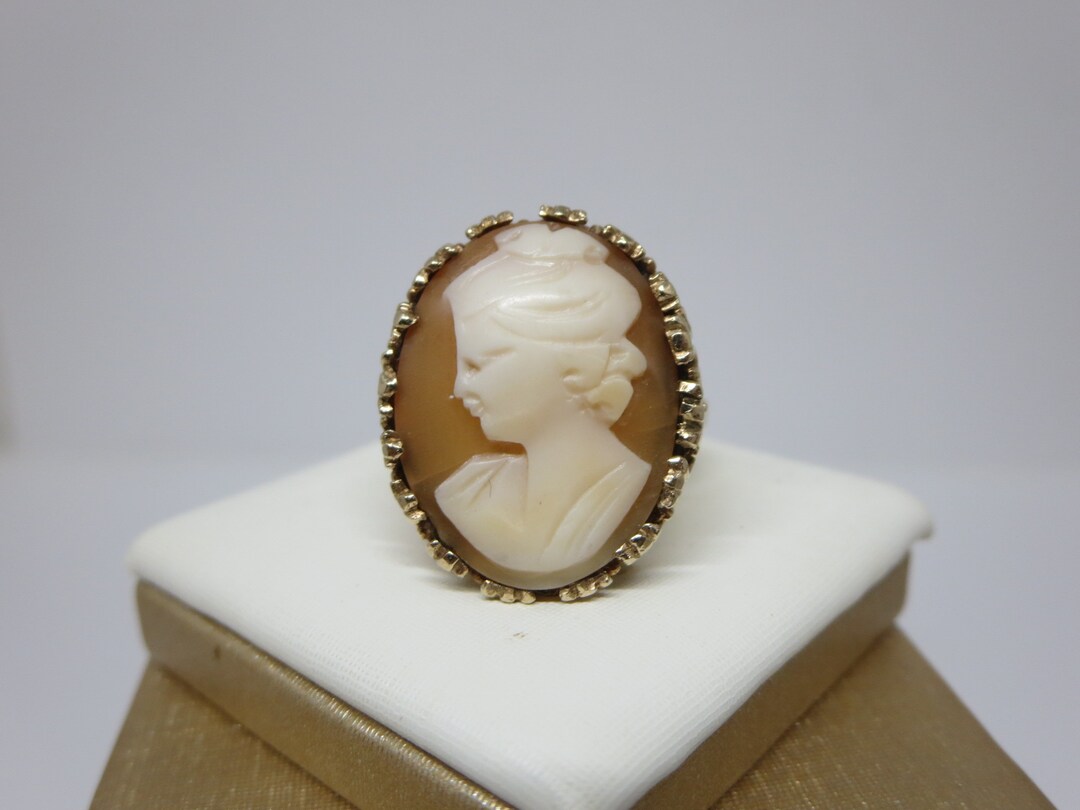 10K CORAL CAMEO RING~ 10K Gold~ Victorian Jewelry~ Revival~ Authentic ...