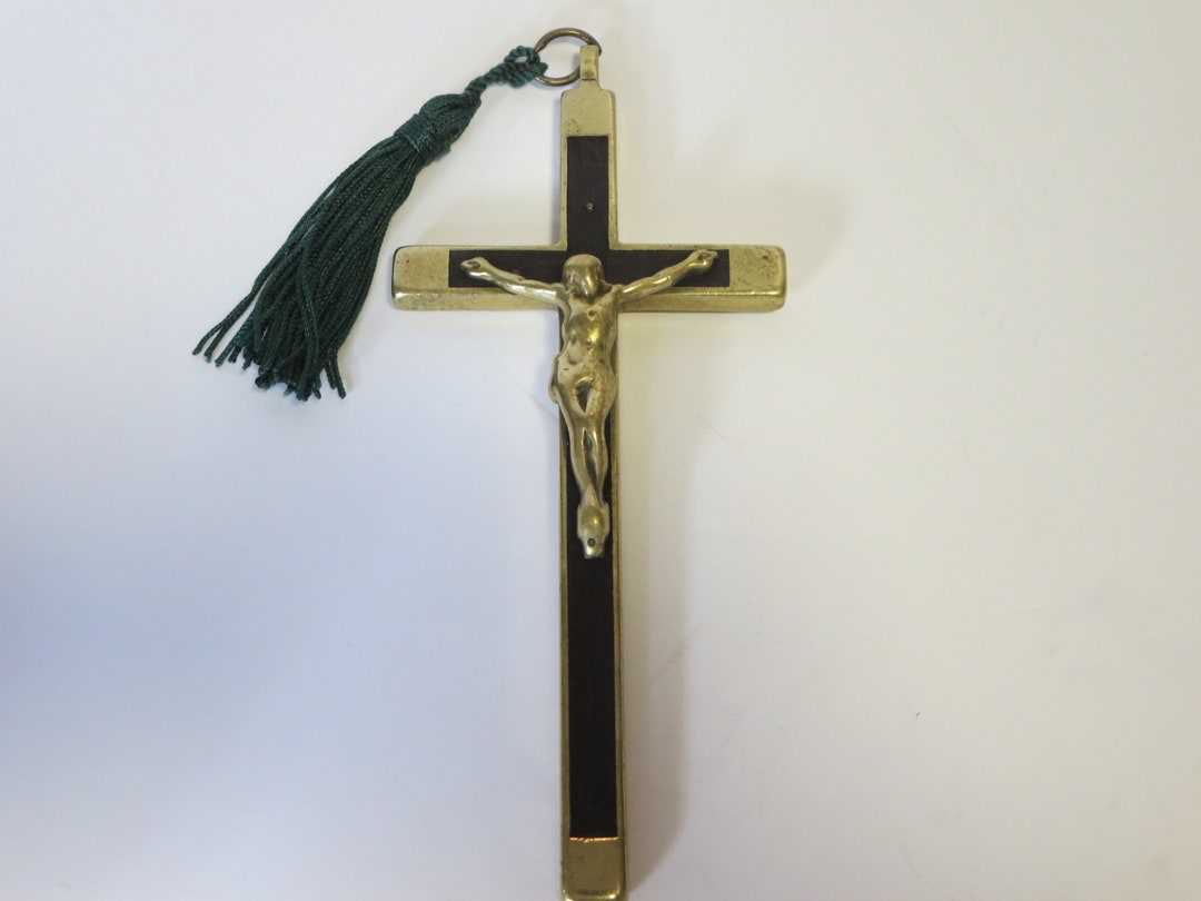 RELIGIOUS PECTORAL CROSS~ Crucifix~ Corpus Christi~ Brass & Wood ...
