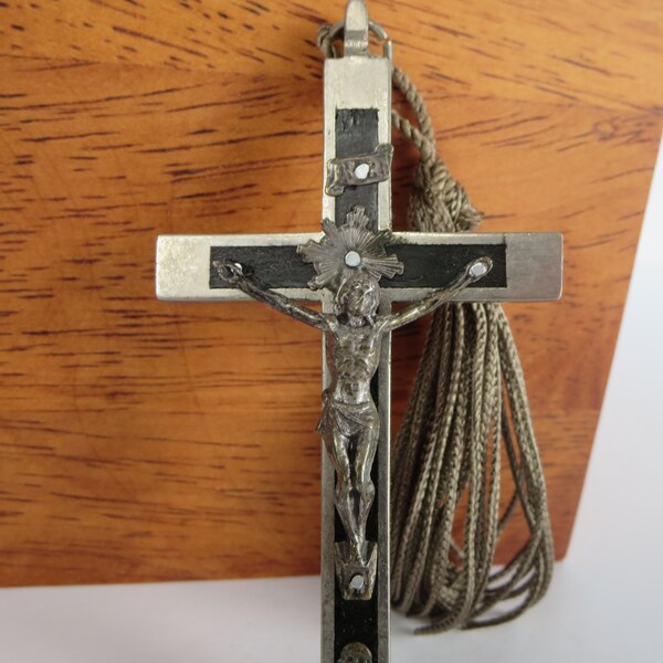 Gothic Crucifix - Etsy