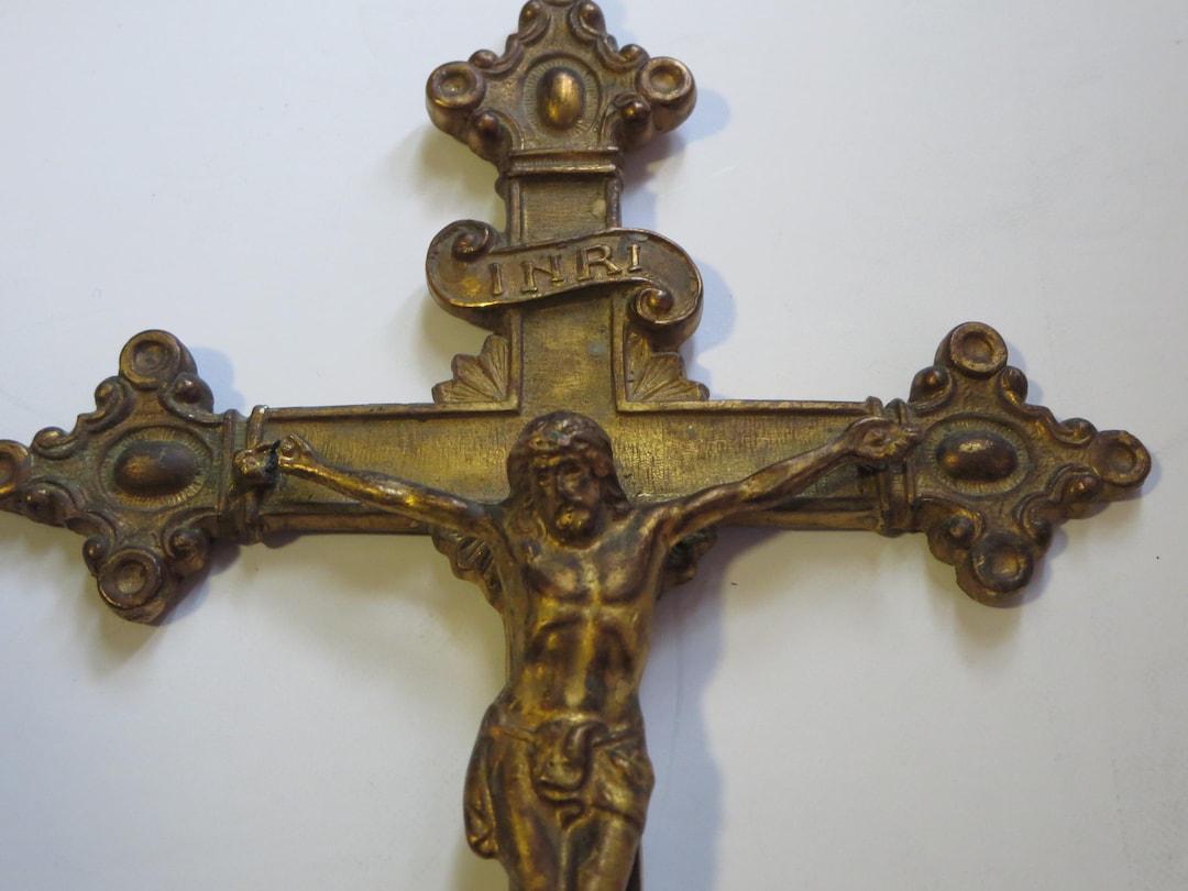 SMALL HEAVY CRUCIFIX~ Corpus Christi~ Wall Cross~ Religious Art~ Gothic ...