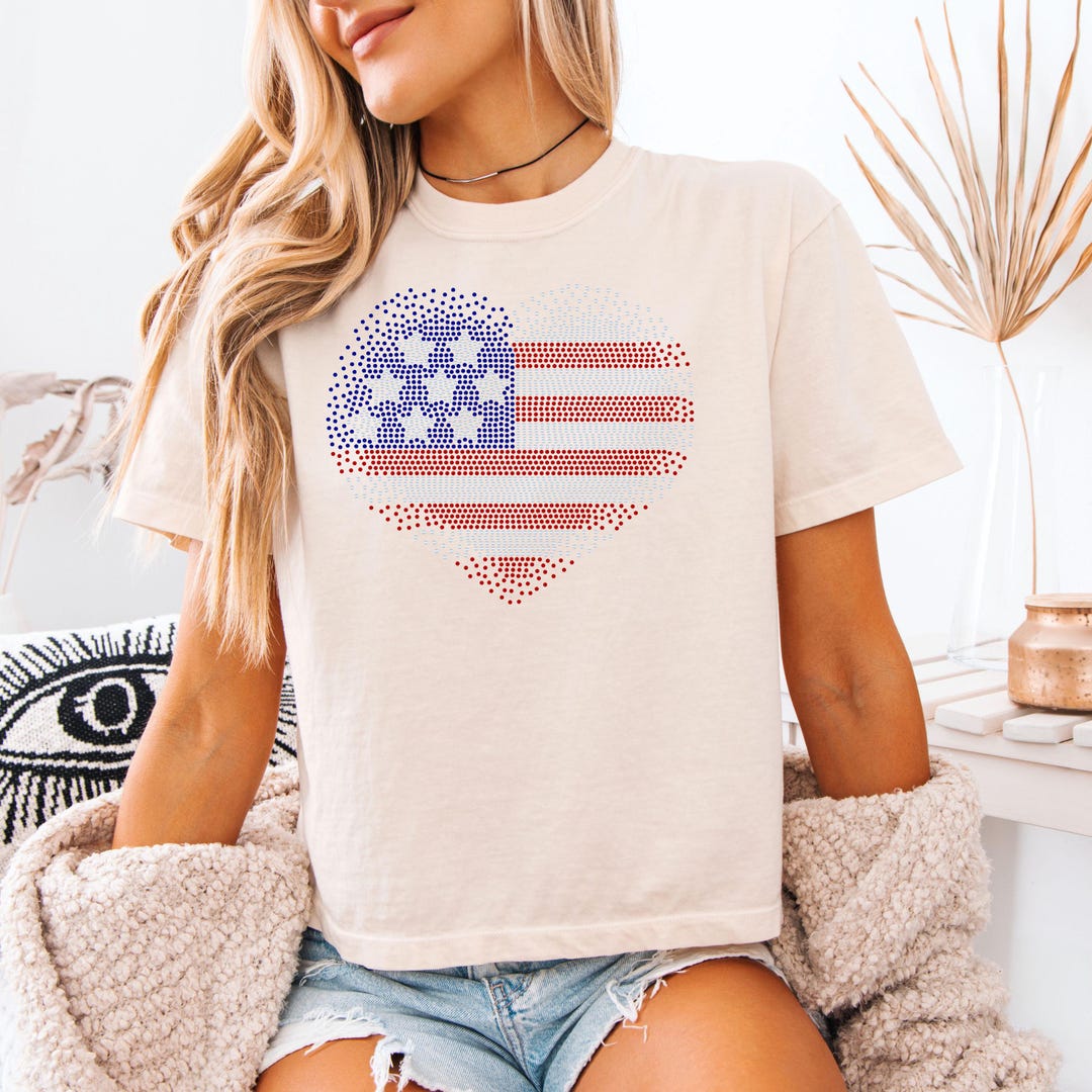 American Flag Heart Spangle T-shirt - Patriotic Bling Boxy Sports Shirt ...