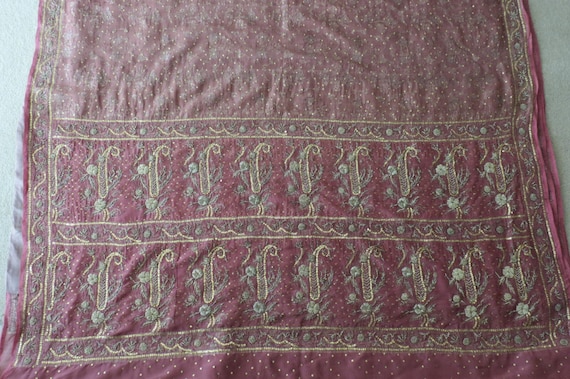 Stunning antique Indian metal thread embroidery zardo… - Gem
