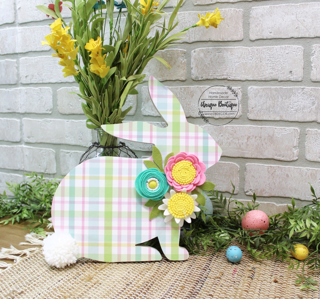 Easter Bunny Spring Sign, Rustic Wall Hanging, 11, Pastel Plaid Print ...
