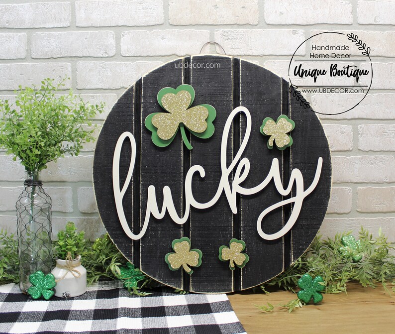 Lucky Door Sign, St. Patrick's Day Door Hanger, Green Gold Glitter ...