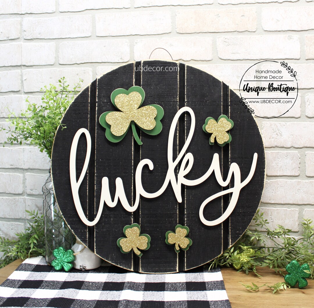 Lucky Door Sign, St. Patrick's Day Door Hanger, Green Gold Glitter ...