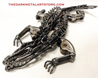 Alligator Metal Sculpture Made From Bolts, Gears and Bolts, Alligator ...