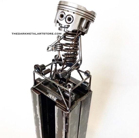 The DaRk Metal Art Store