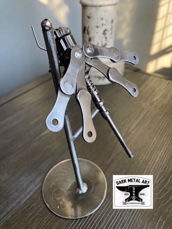 The DaRk Metal Art Store