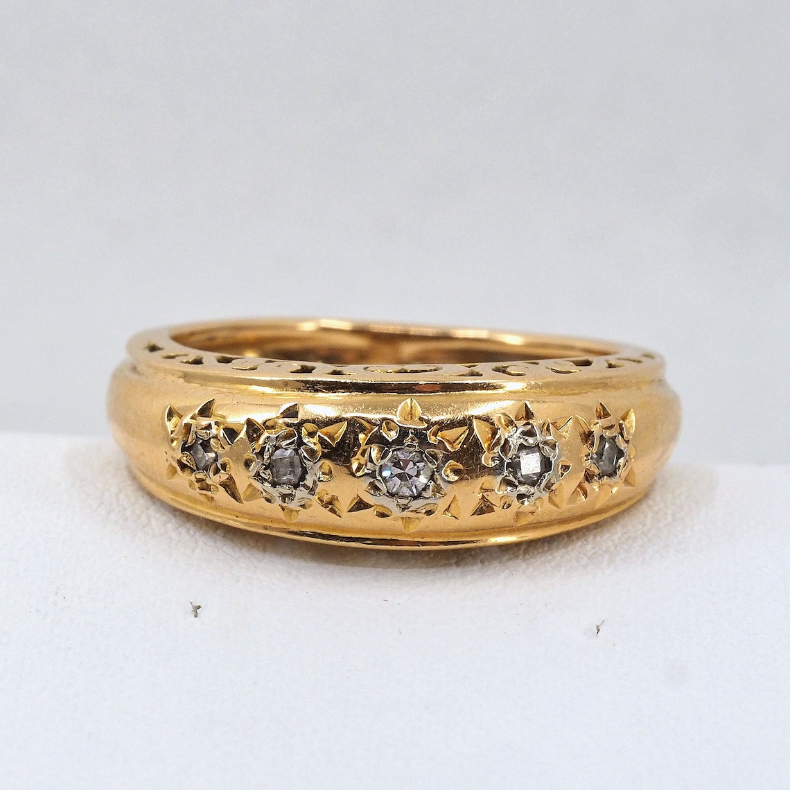 18K Solid Gold Ring With Natural Diamonds Stamped Finely - Etsy