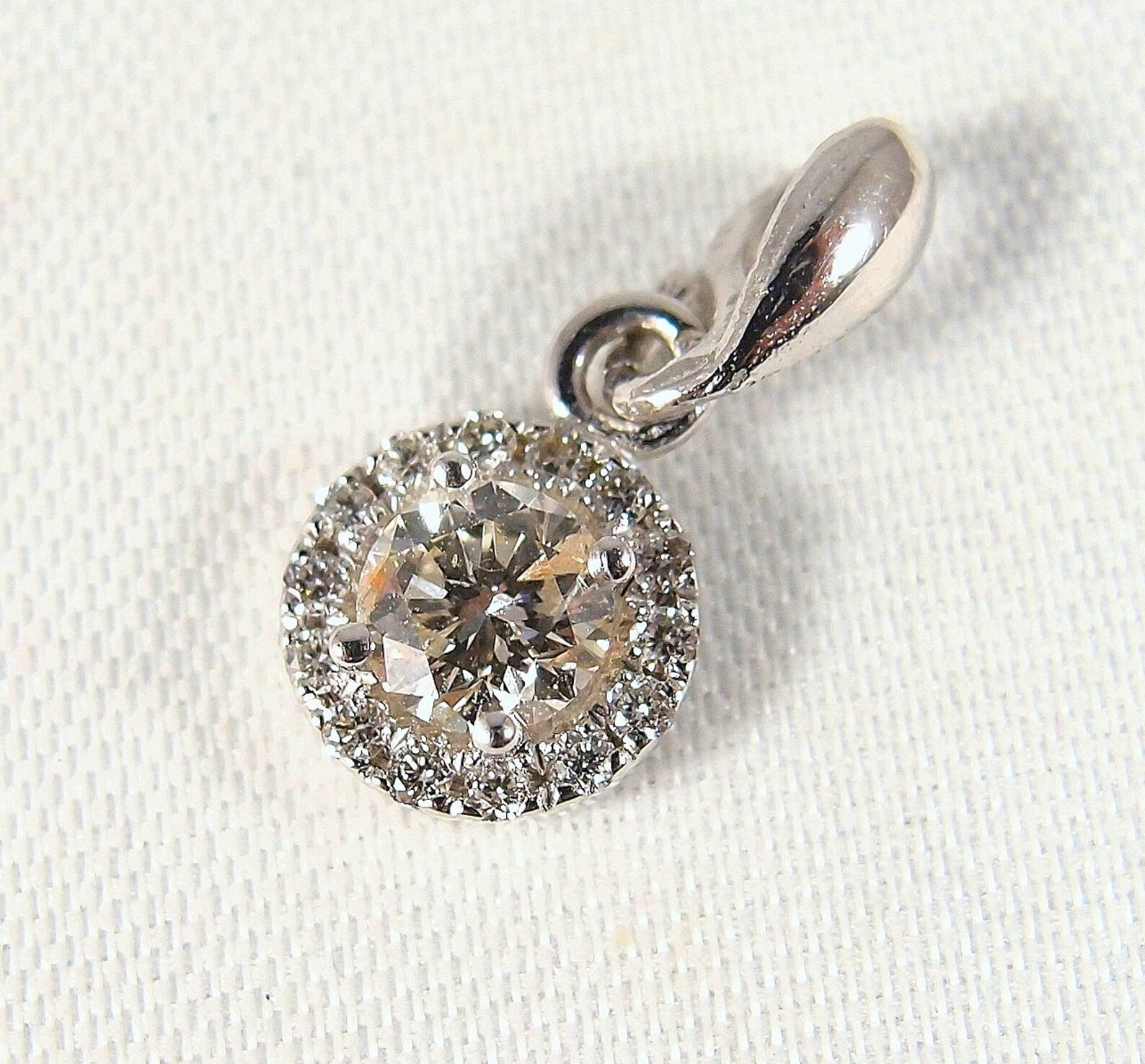 Beautiful Gold Colored Round Cut Diamond Pendant With Chain - Etsy