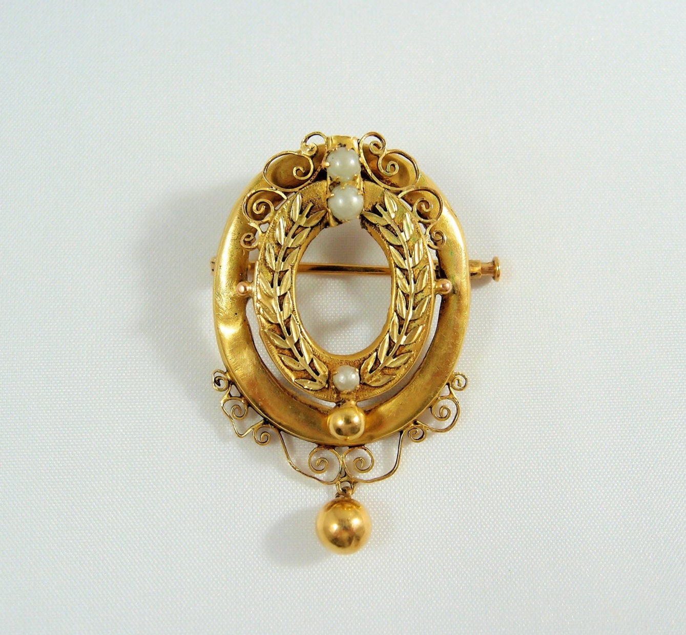 Late Victorian Stamped 18K Solid Gold Medallion Brooch Genuine - Etsy