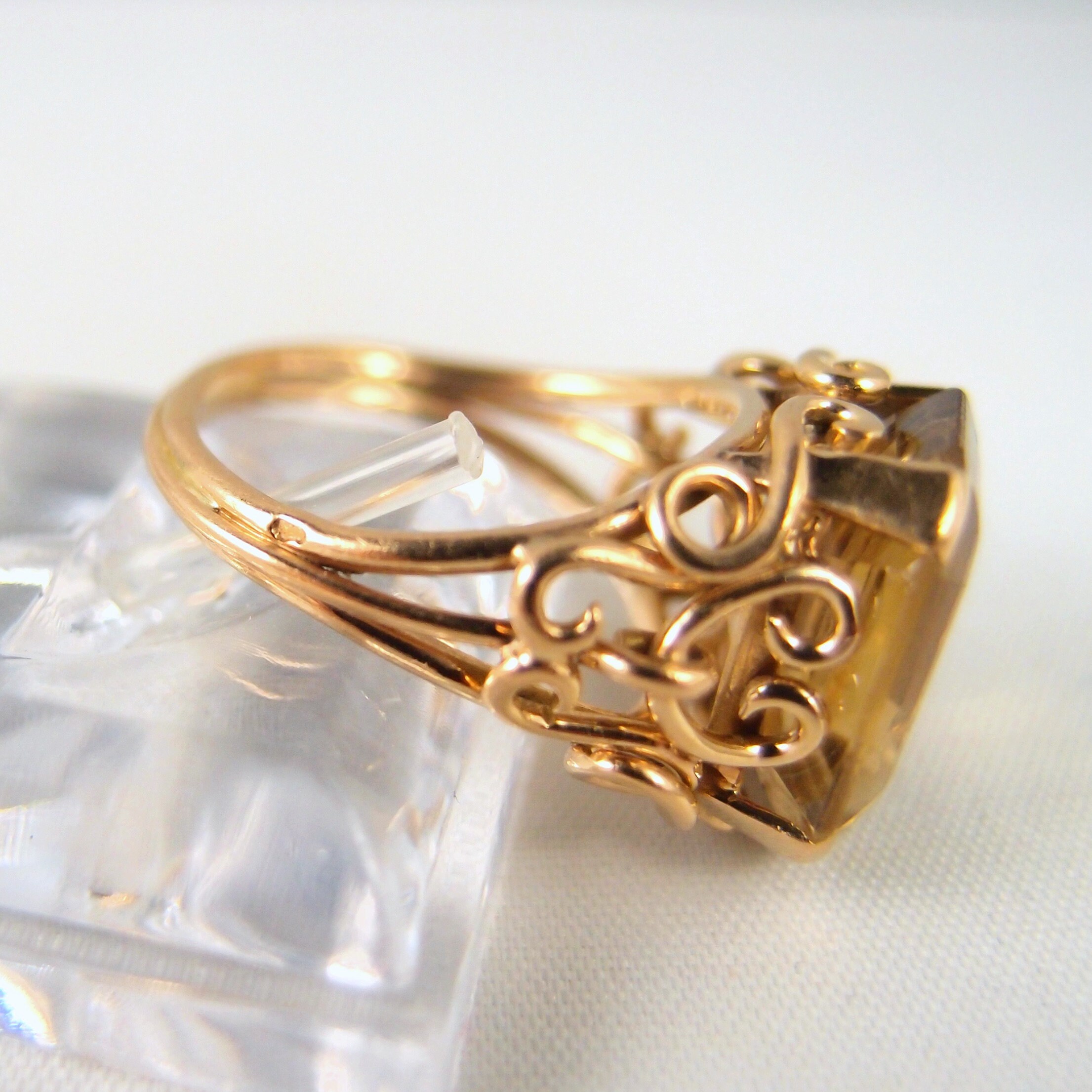 Massive Cocktail Ring in 18K Solid Gold Stamped Mid Century Huge ...