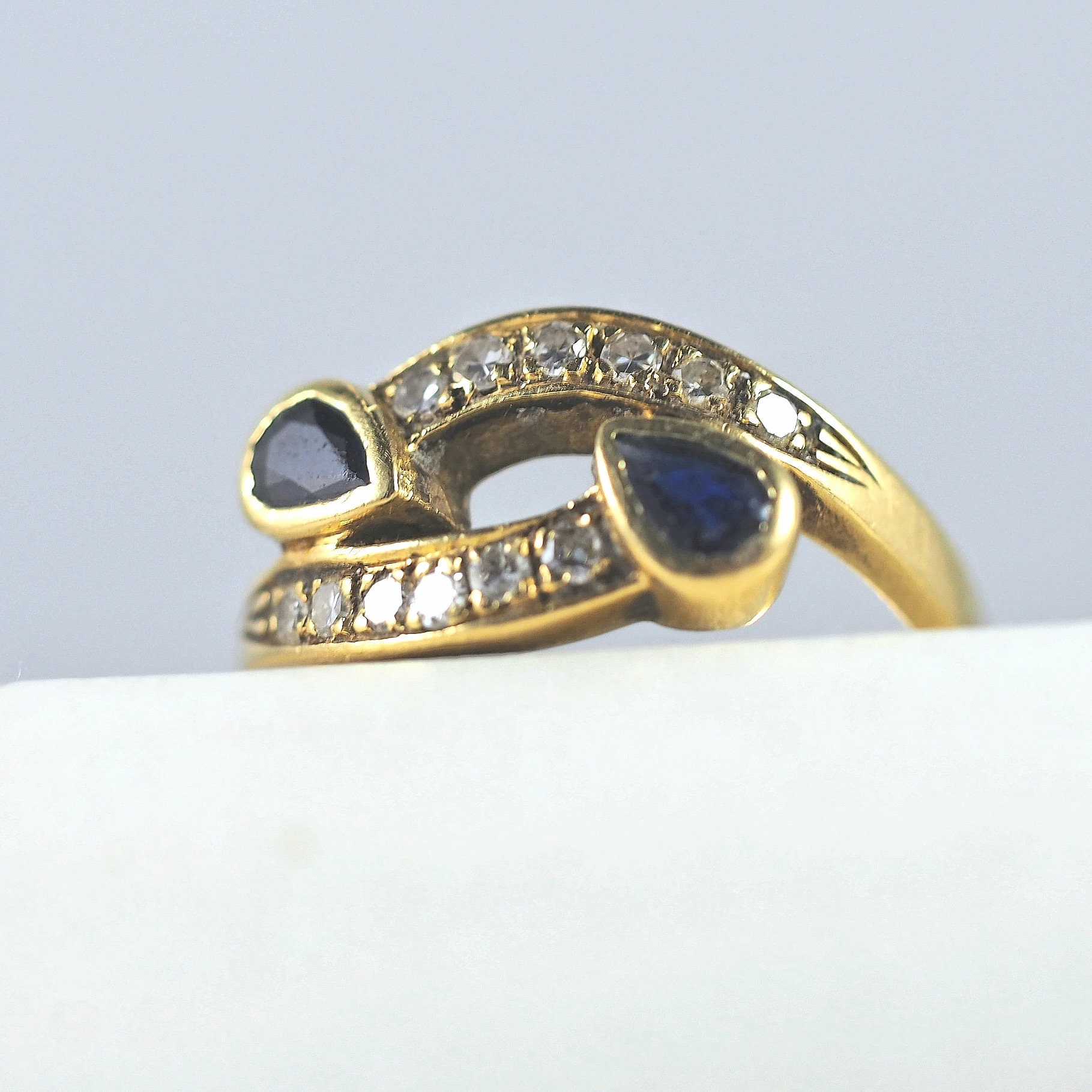 Double gem 18K solid gold crossover ring Natural sapphires and | Etsy