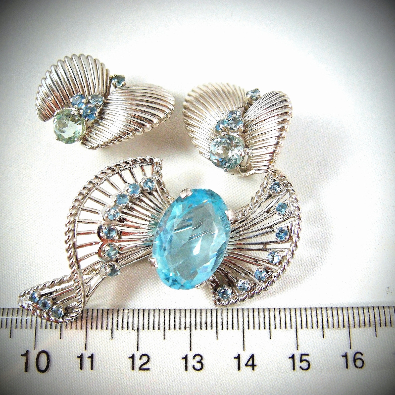 Spectacular Very Large Aquamarine Brooch and Earring Set Retro - Etsy
