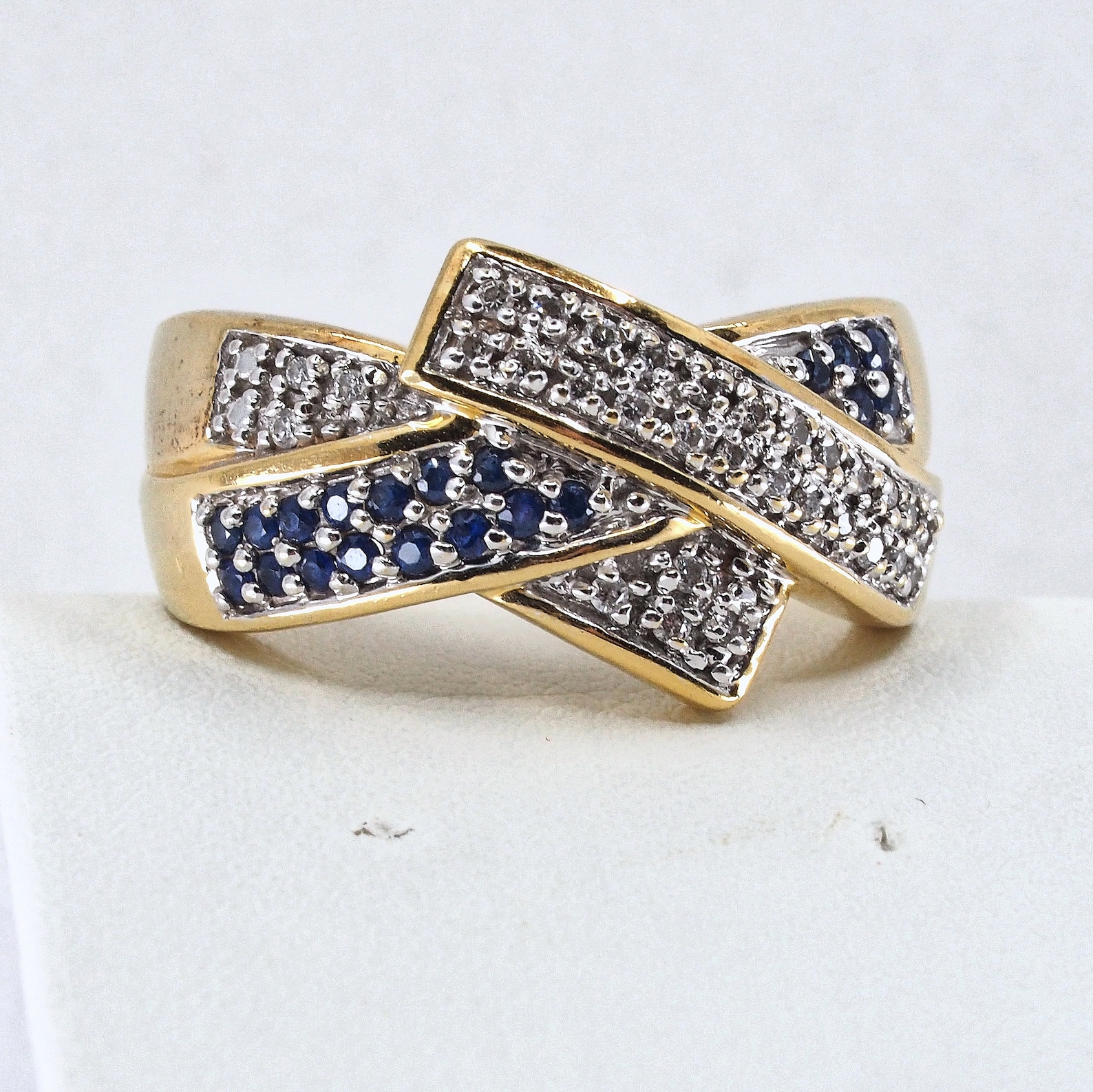Gorgeous Estate Triple Band in 18K Solid Gold With Sapphires and ...