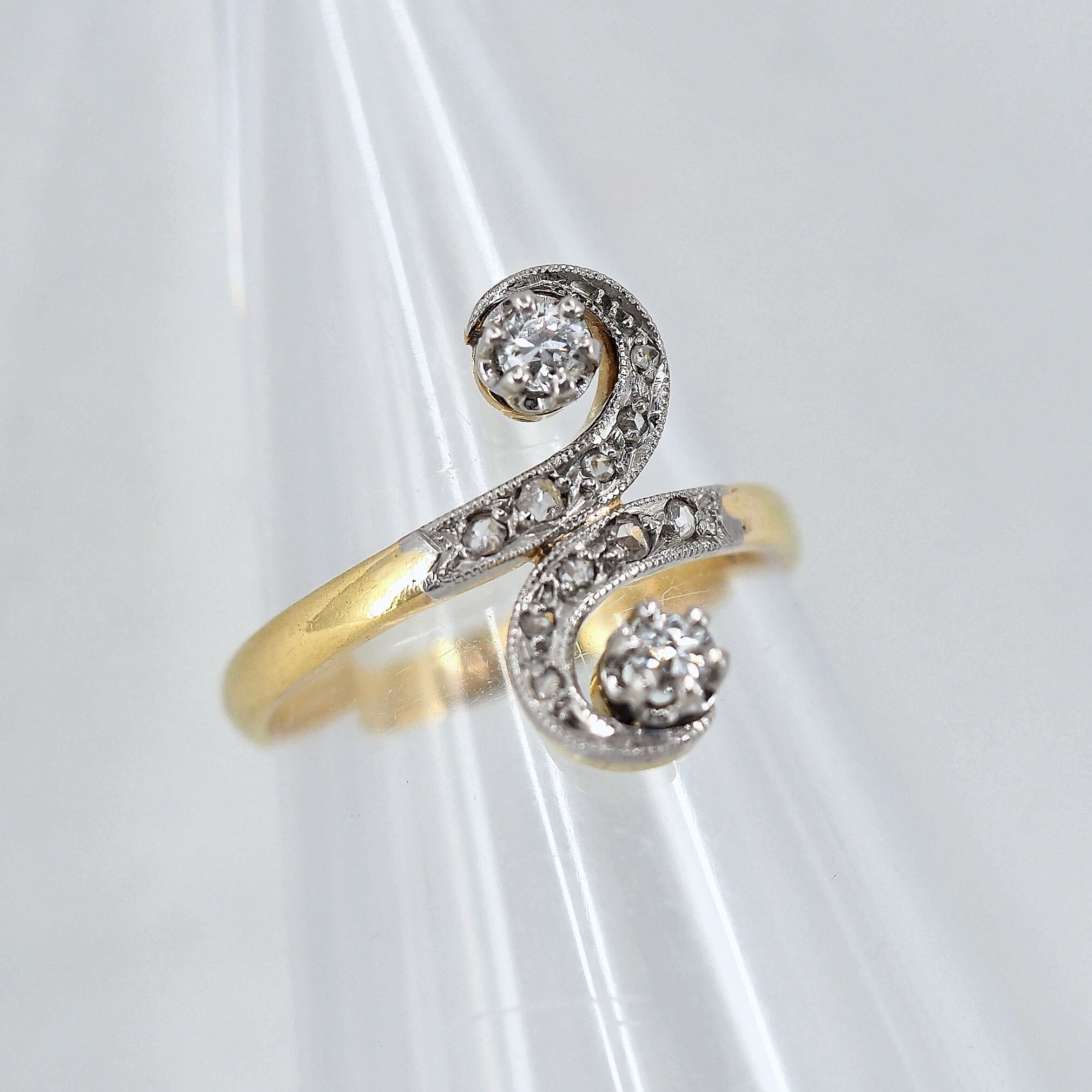 18K solid gold crossover ring with natural diamonds Stamped | Etsy