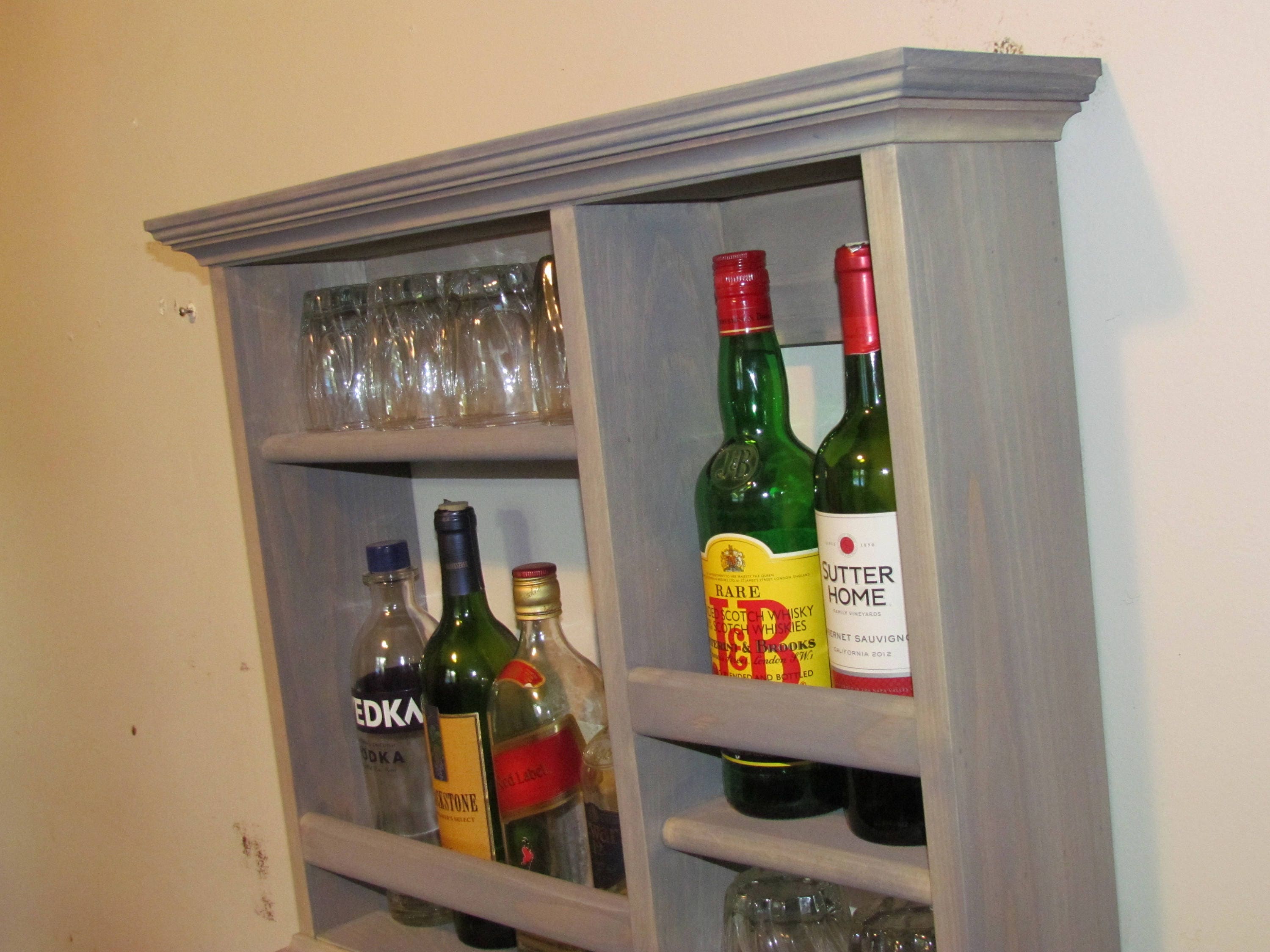 Minimalist liquor cabinet store