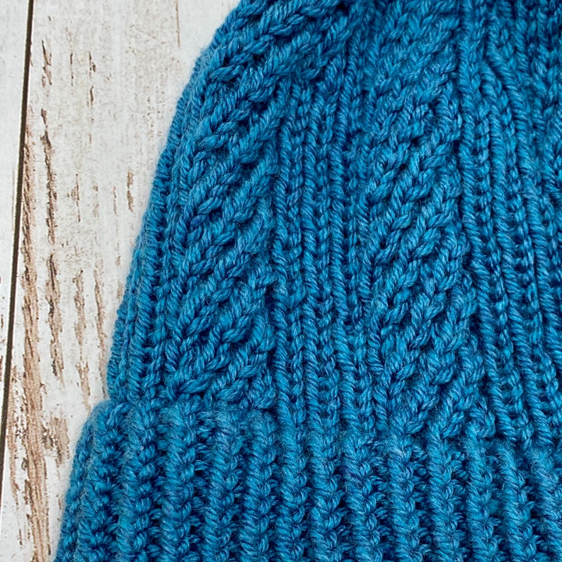 Blueberry Vineyard | Knitting Pattern | Faux Cables | Beginner - Etsy