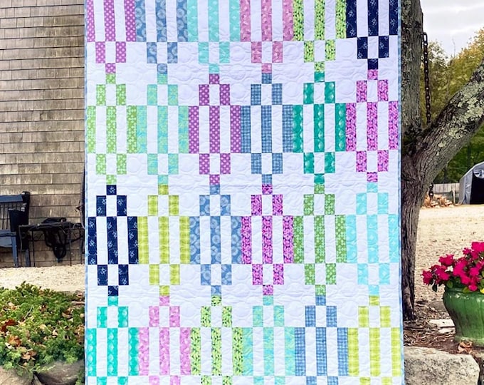 Lantern Quilt Pattern Card by Running Doe Quilts for Villa Rosa Designs ...